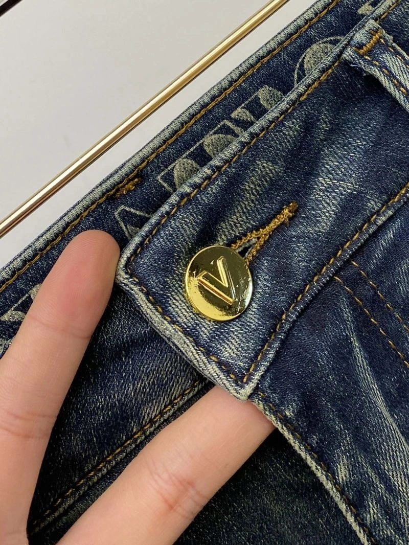 High fidelity Versace Jeans