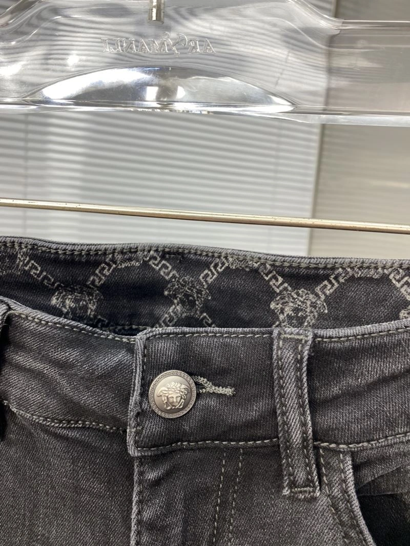 Mirror quality Versace Jeans
