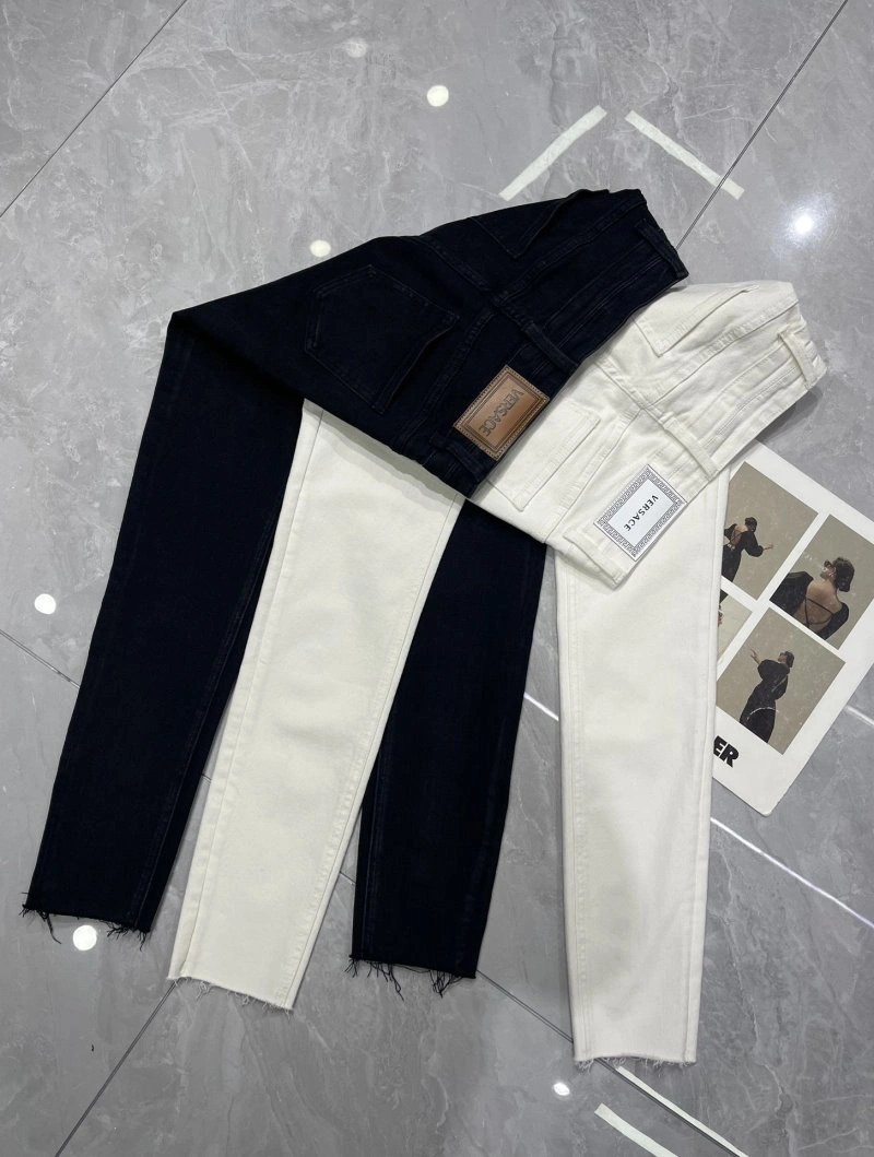Exact replica Versace Jeans