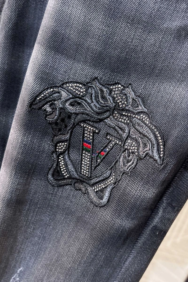 Inexpensive Versace Jeans