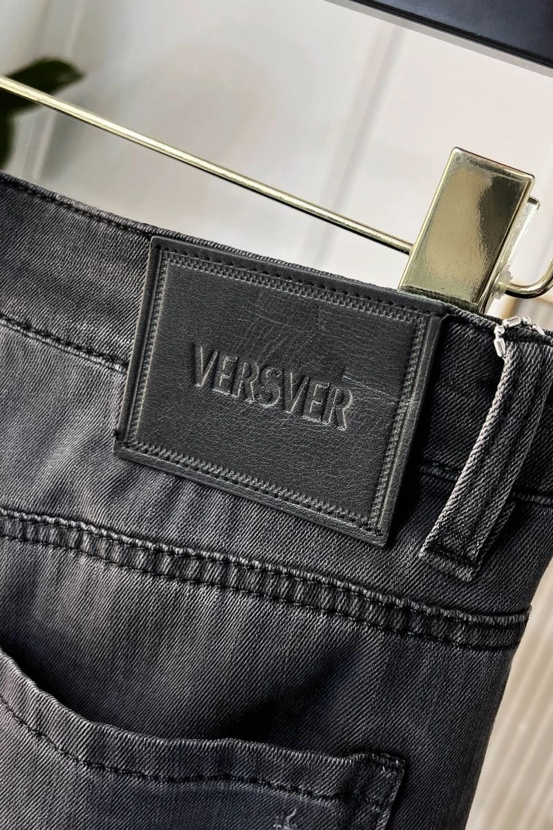 Inexpensive Versace Jeans