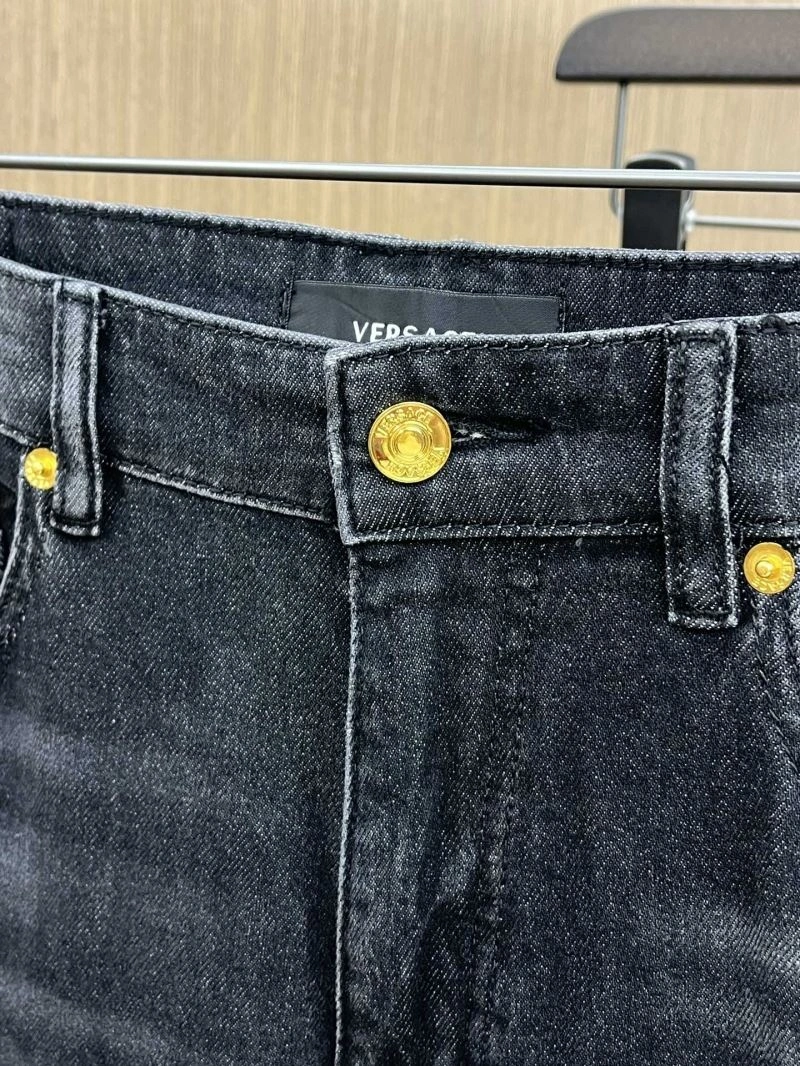 Precise copy Versace Jeans