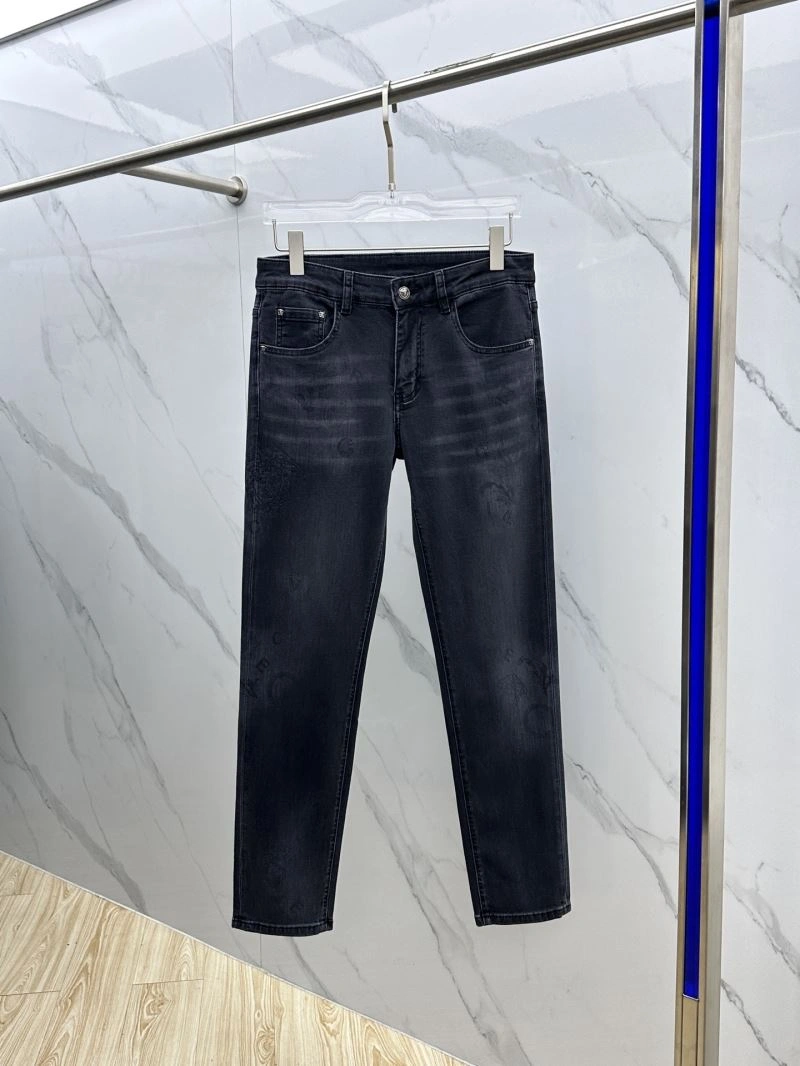 Inexpensive Versace Jeans