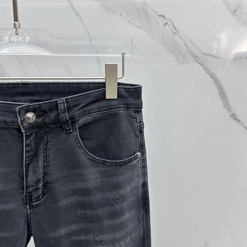 Inexpensive Versace Jeans