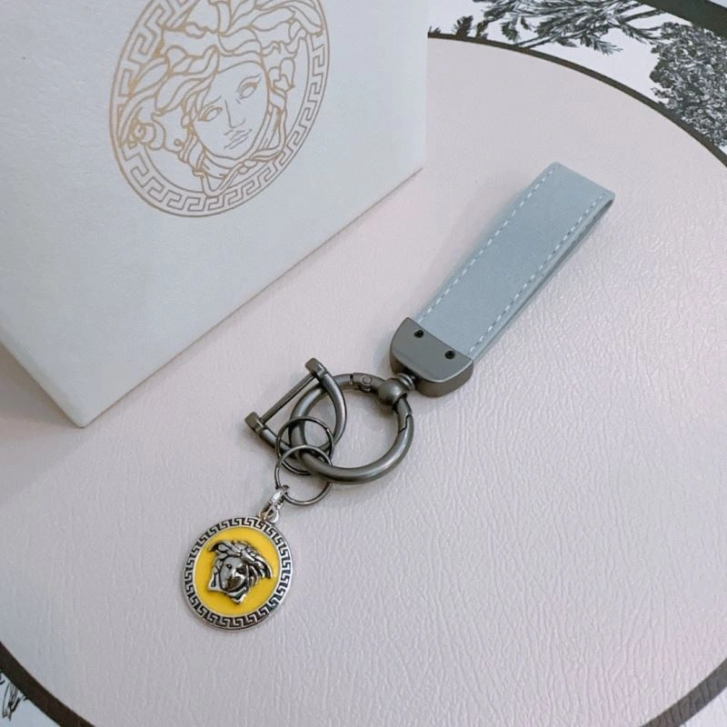 Low-cost Versace Keychains