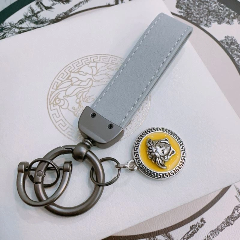 Low-cost Versace Keychains