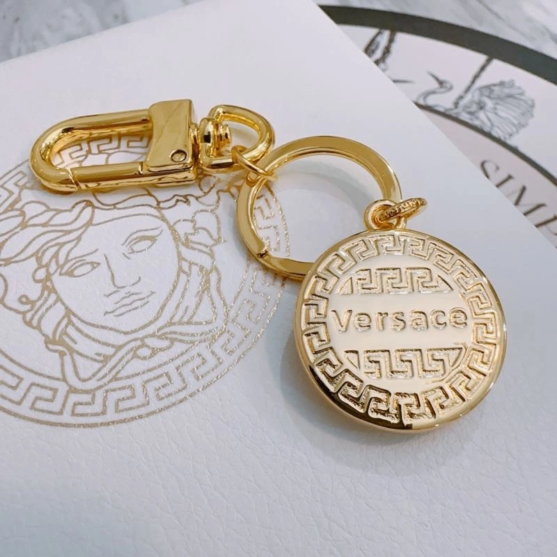 Low-cost Versace Keychains