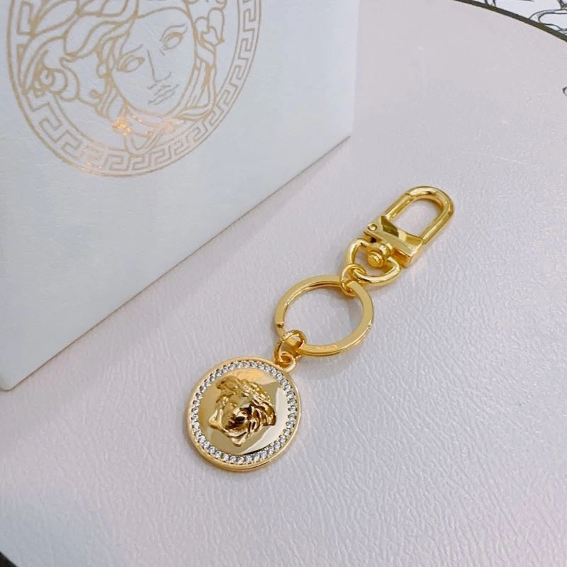 Low-cost Versace Keychains