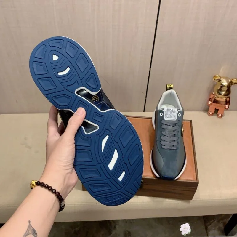 Bargain Versace Low Shoes