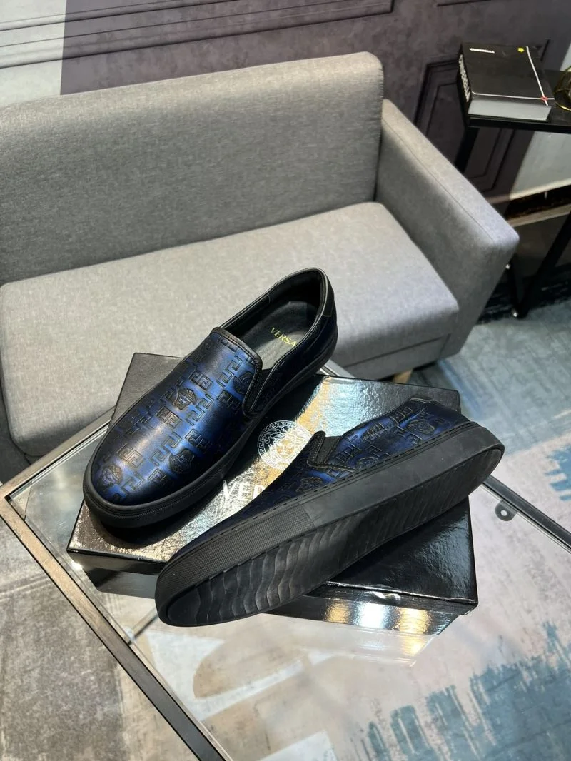 Exact replica Versace Low Shoes