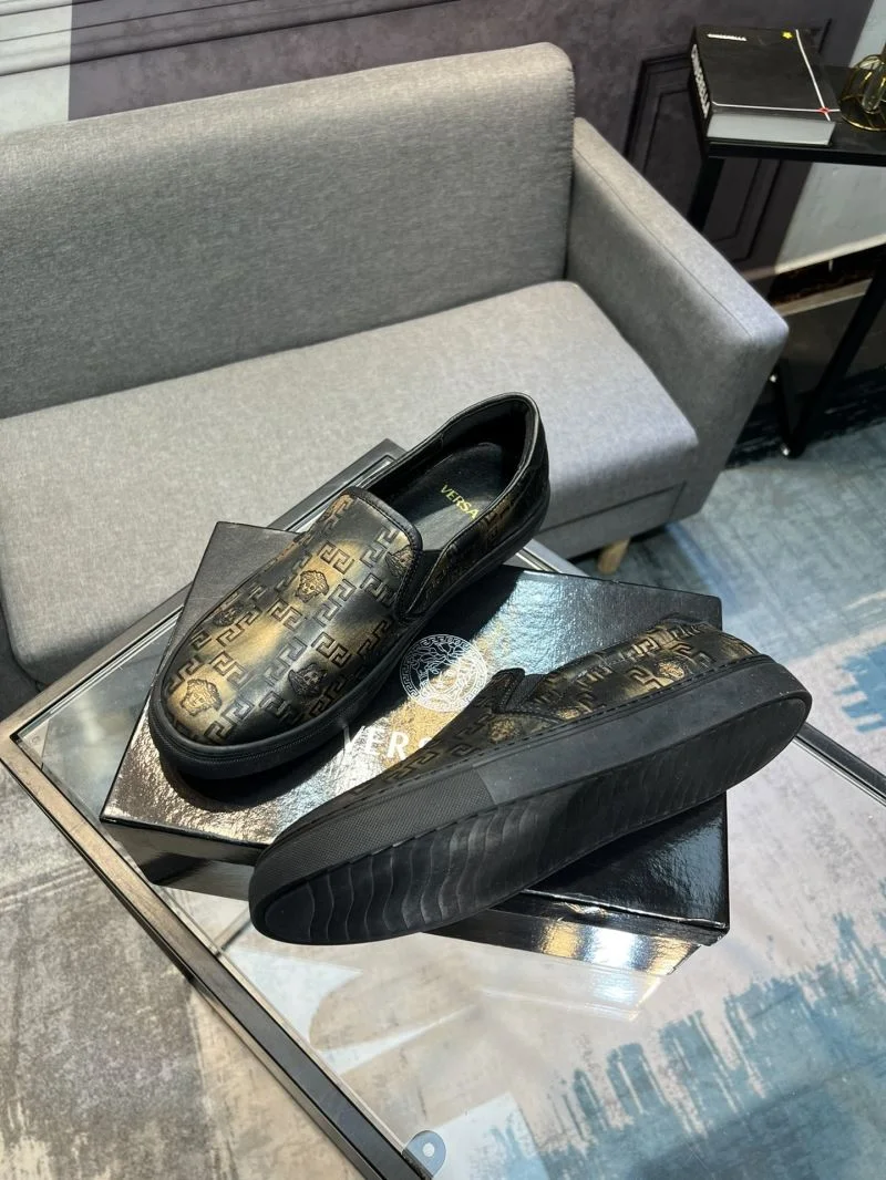 Perfect replica Versace Low Shoes
