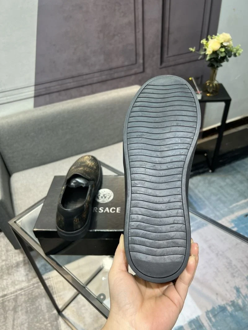 Perfect replica Versace Low Shoes