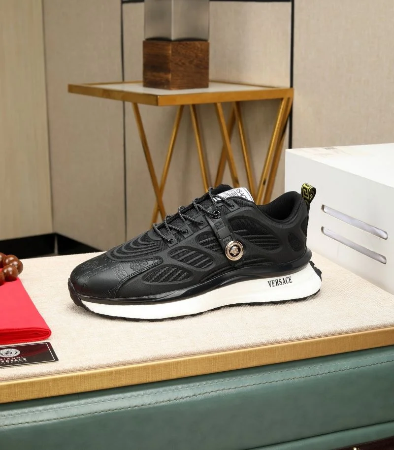 Exact replica Versace Low Shoes