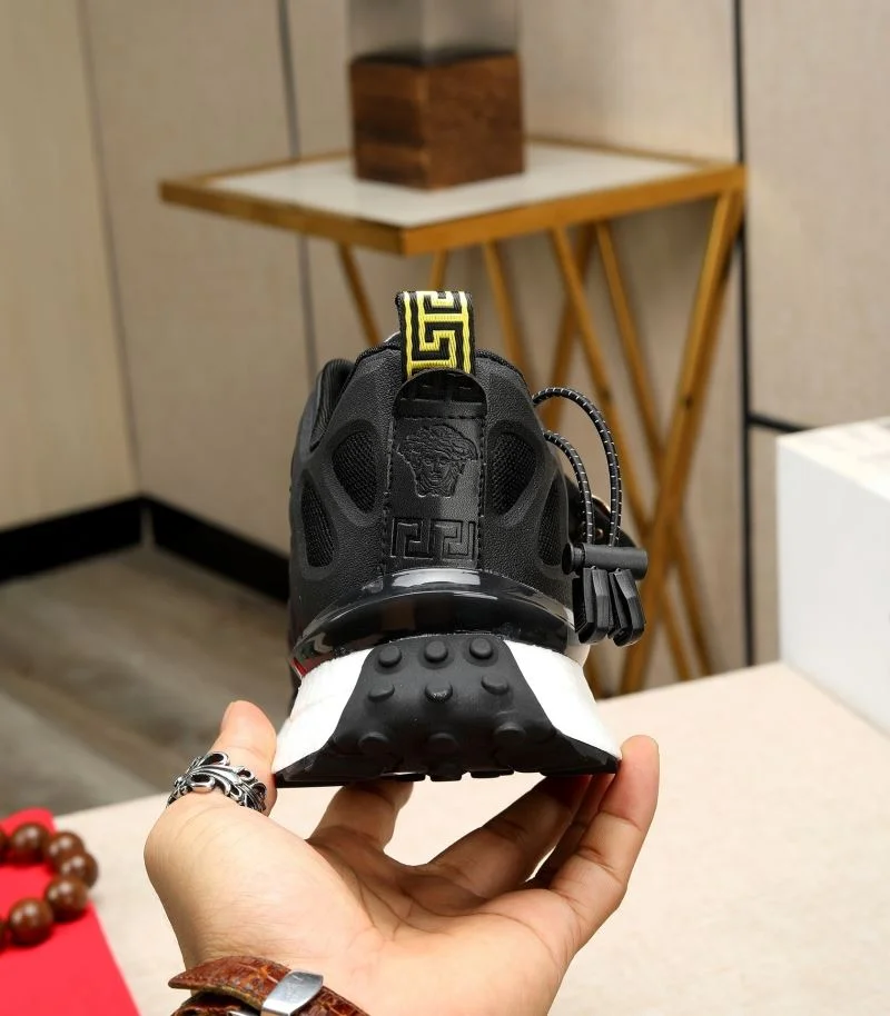 Exact replica Versace Low Shoes