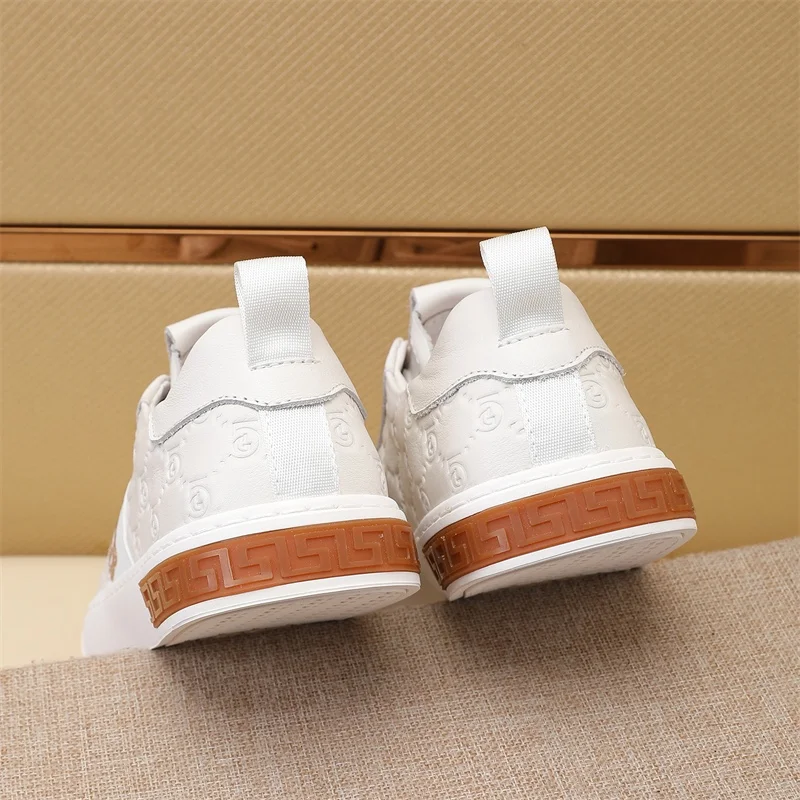 Low-cost Versace Low Shoes