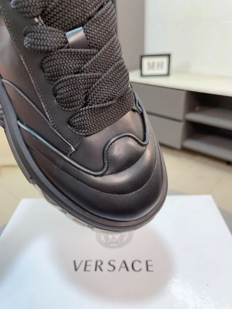 Original Versace Low Shoes