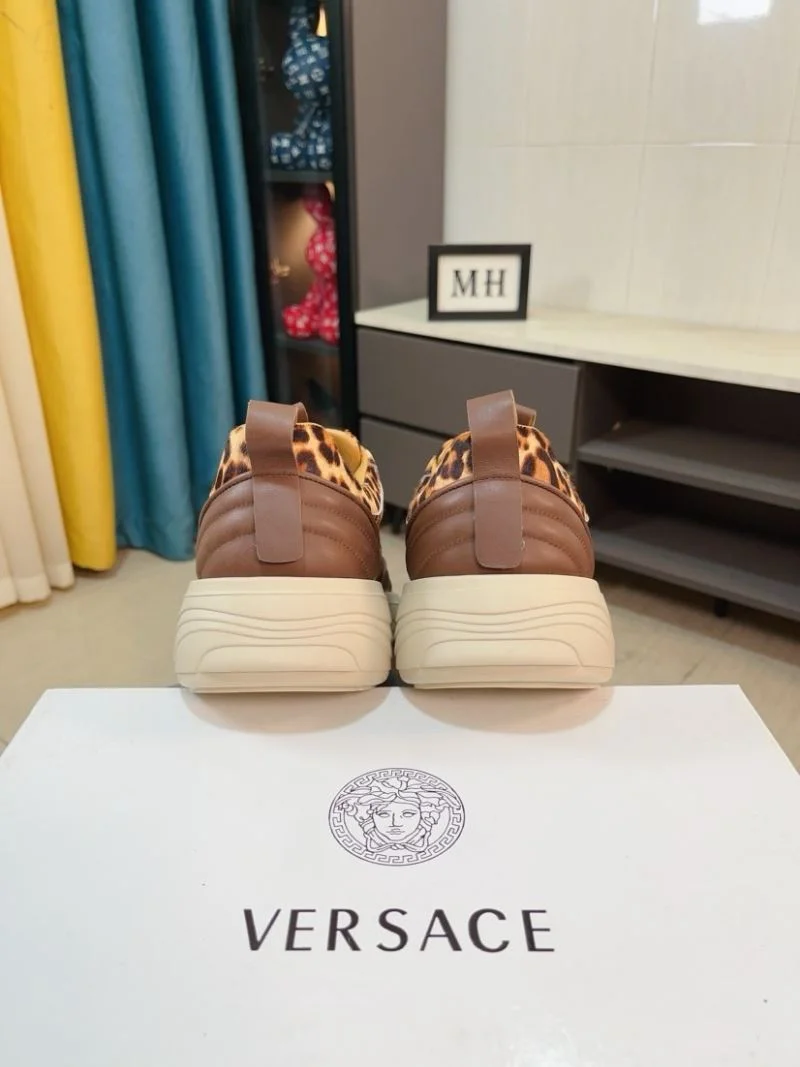 Reasonably priced Versace Low Shoes