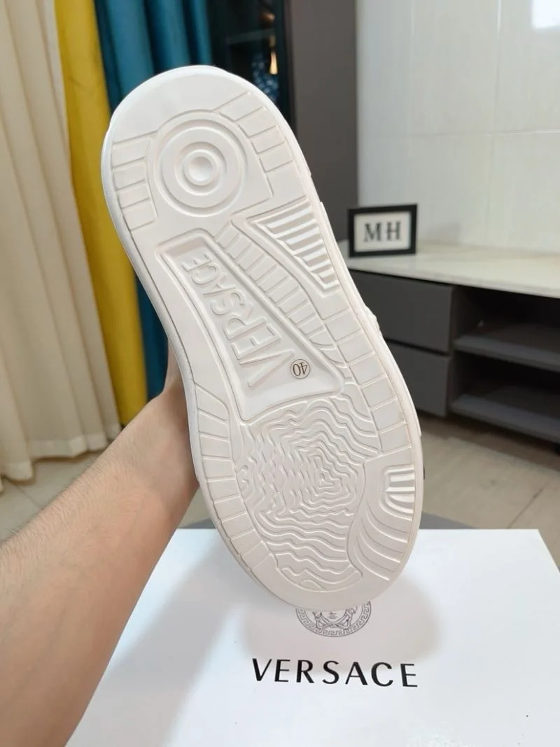 Affordable Versace Low Shoes