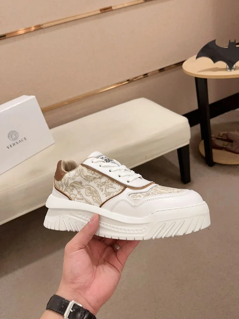 Factory-made Versace Low Shoes