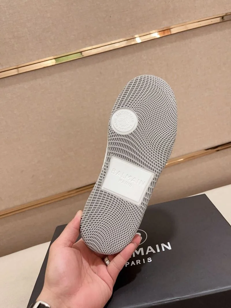Brand-original Versace Low Shoes