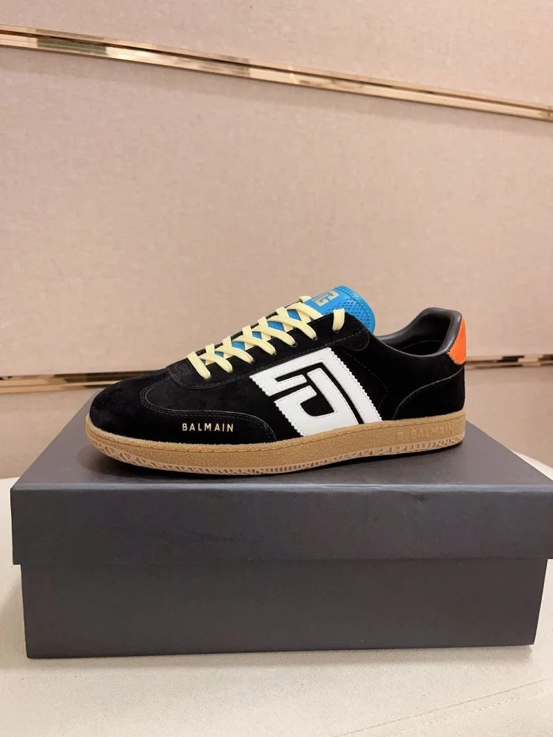 Versace Low Shoes
