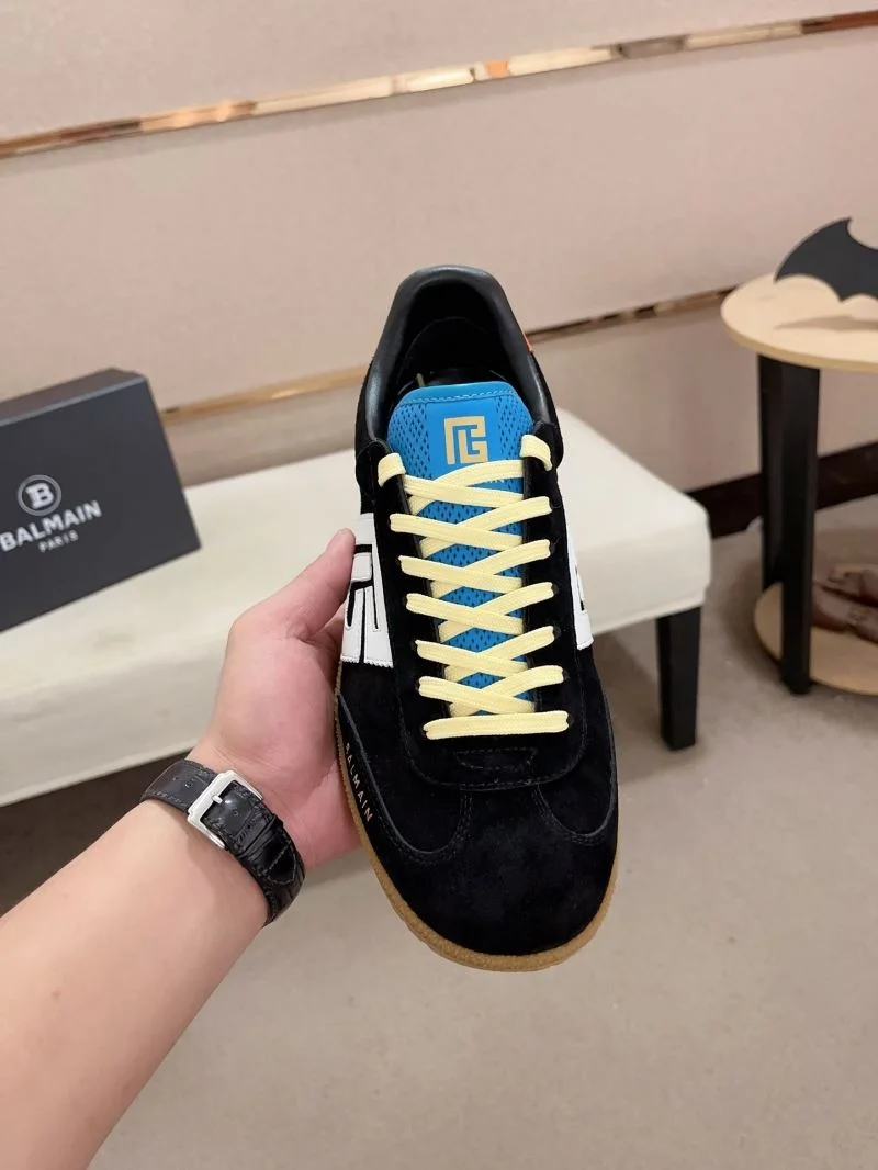 Reasonably priced Versace Low Shoes