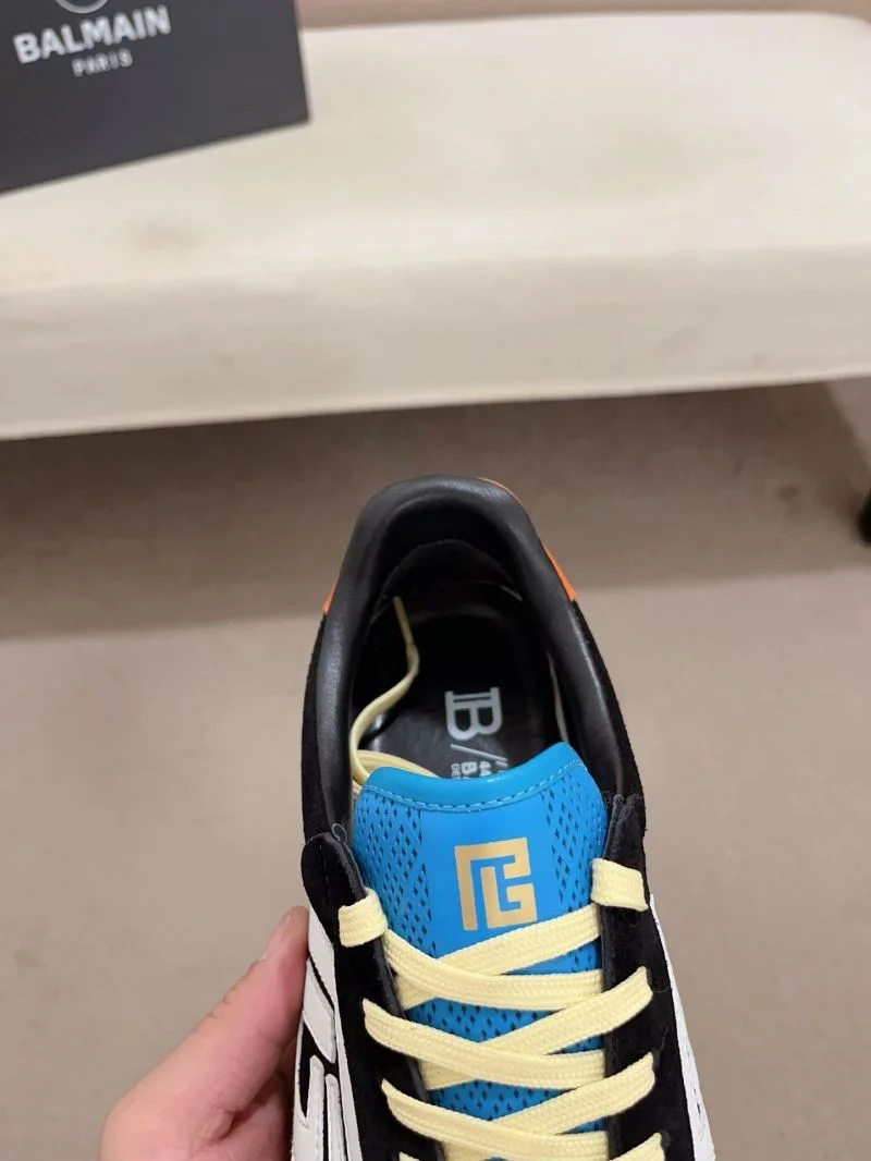 Reasonably priced Versace Low Shoes