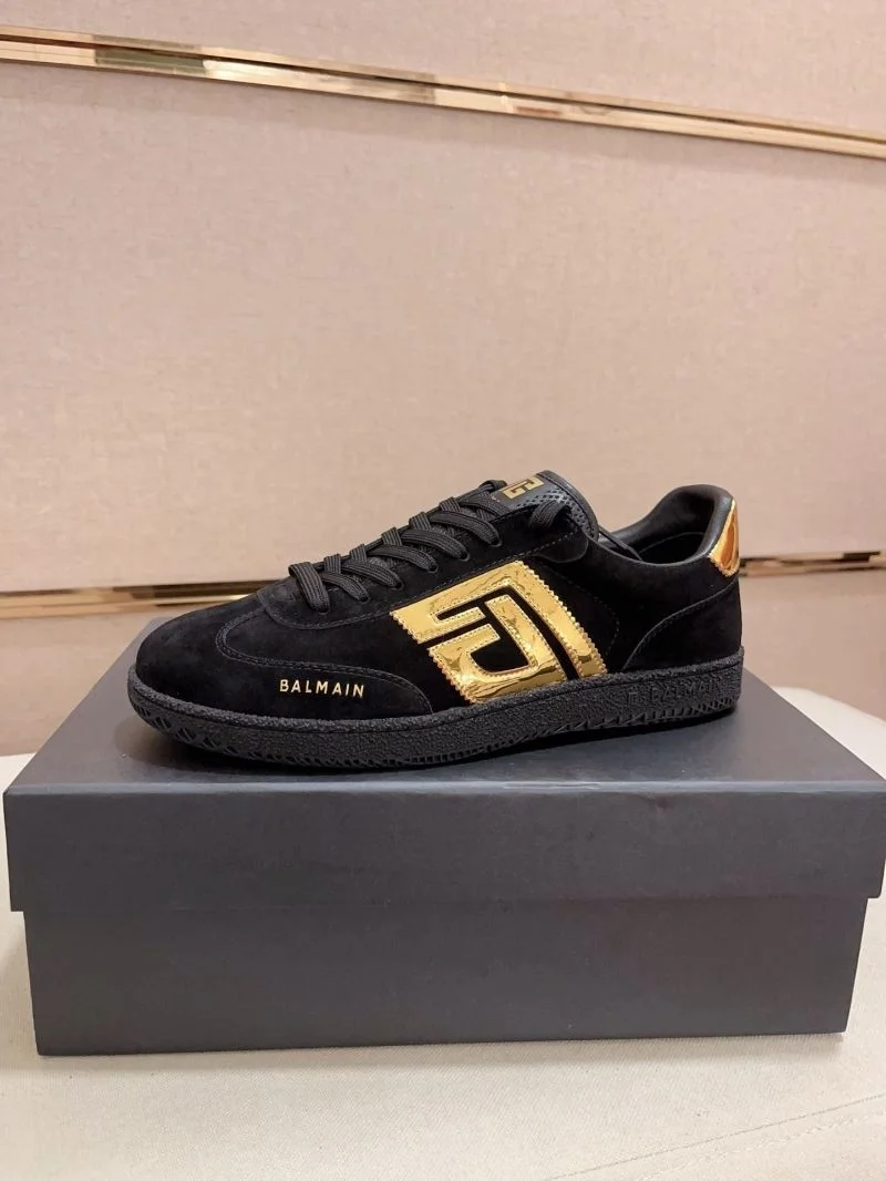 Versace Low Shoes