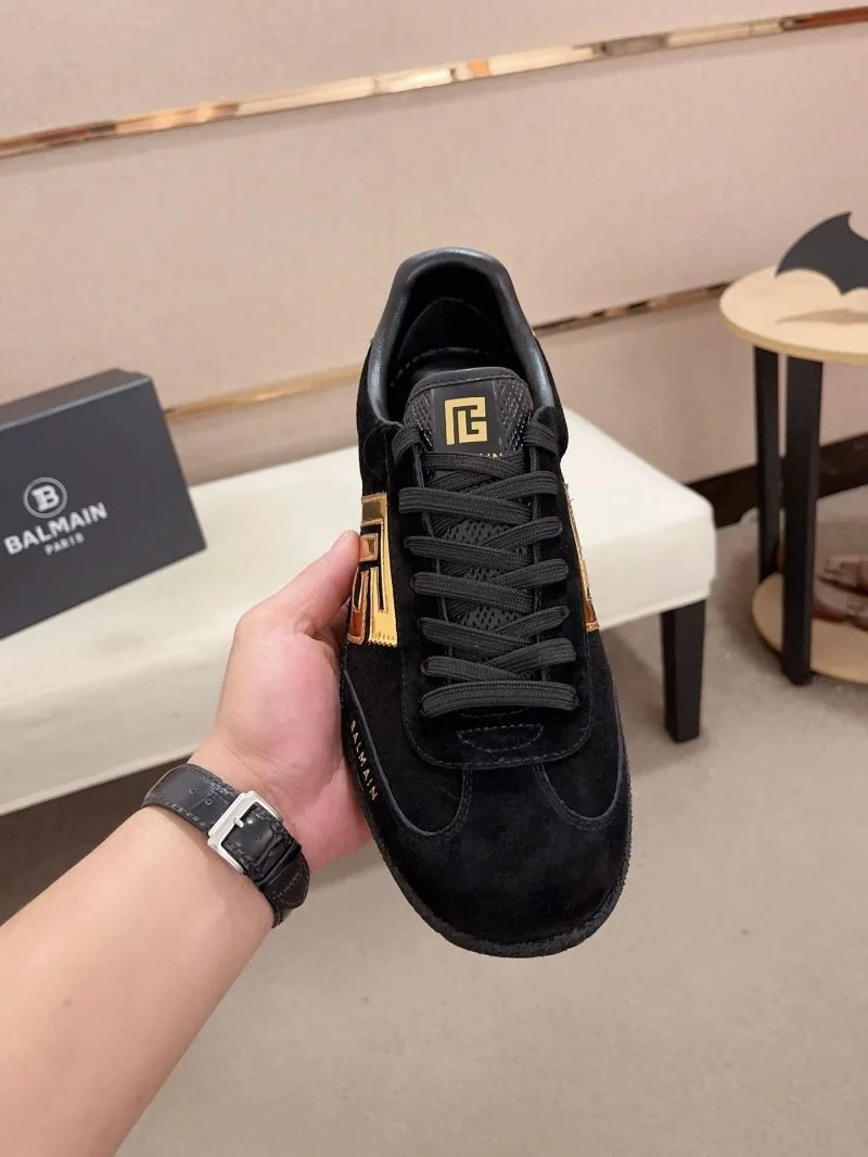 Exact replica Versace Low Shoes