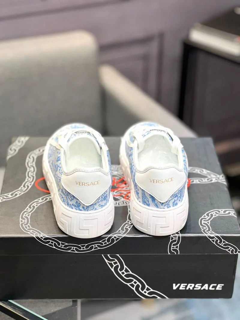 Factory-made Versace Low Shoes