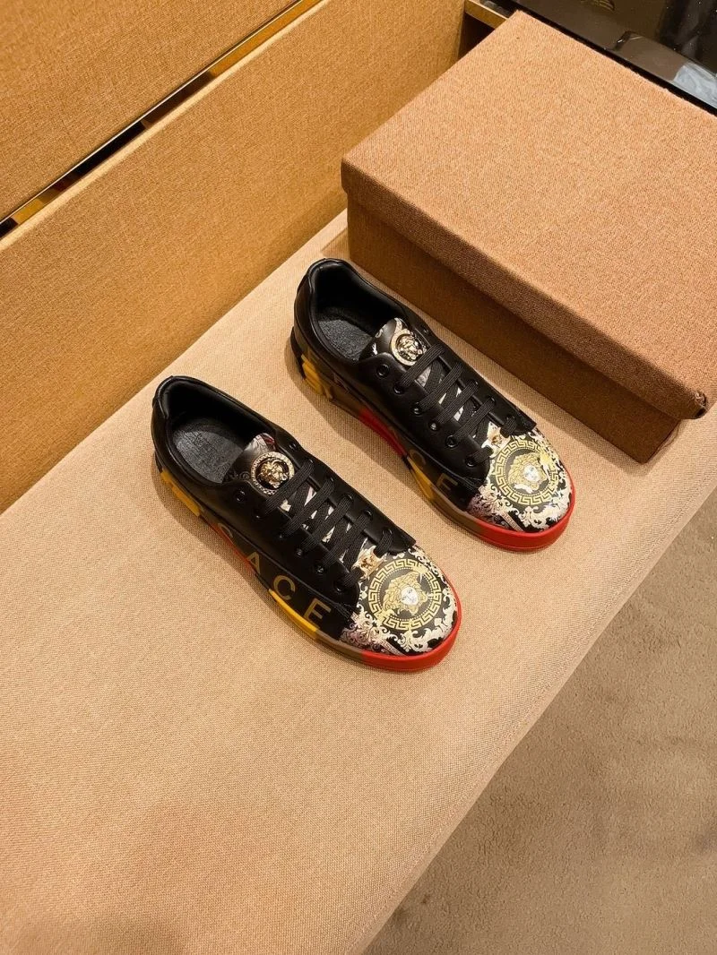 Cut-rate Versace Low Shoes