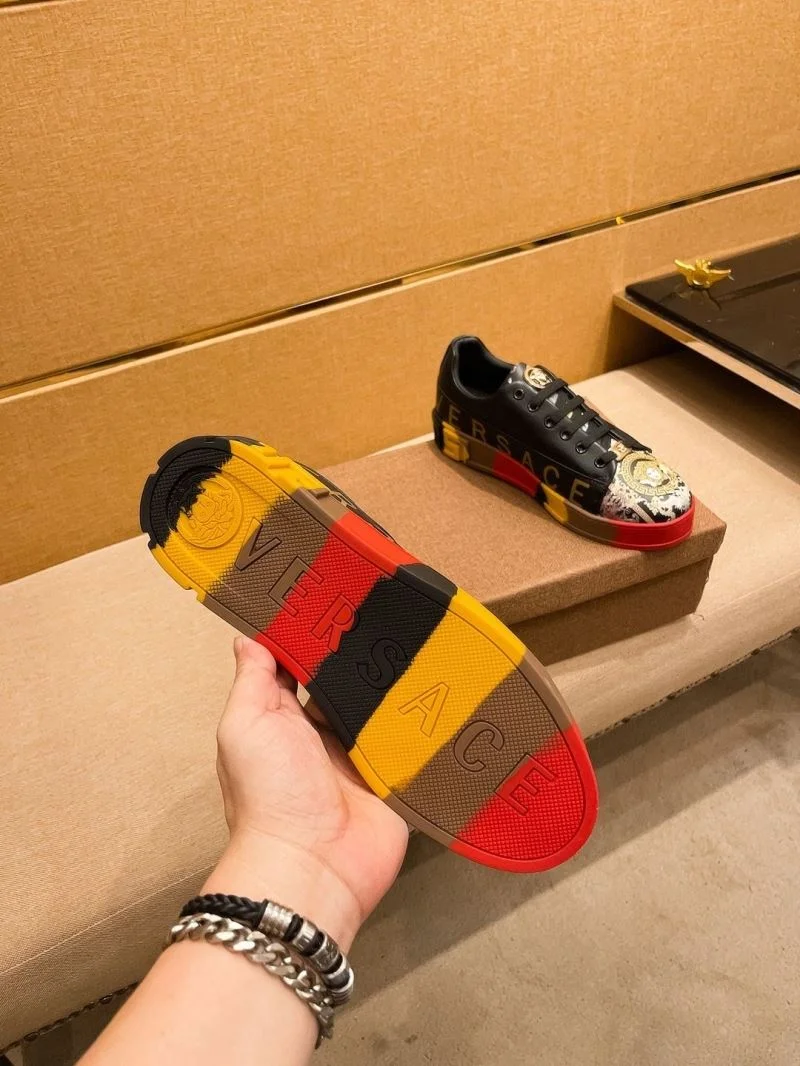 Cut-rate Versace Low Shoes