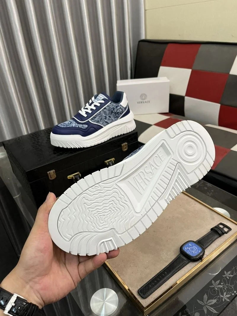 Inexpensive Versace Low Shoes