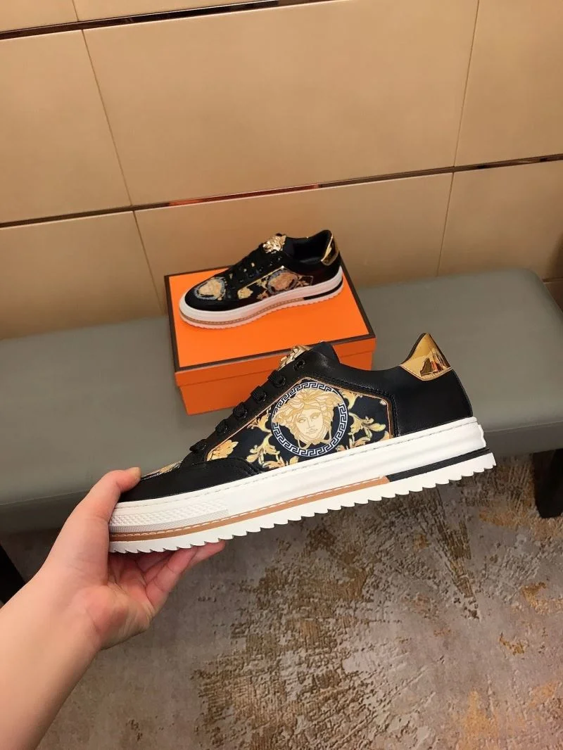 Inexpensive Versace Low Shoes