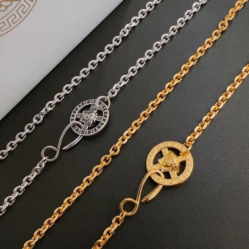 High fidelity Versace Necklaces