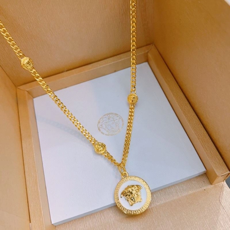 Bargain Versace Necklaces