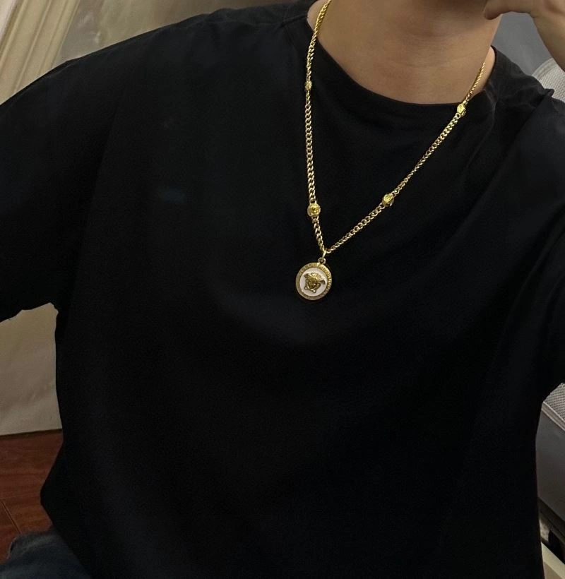 Bargain Versace Necklaces