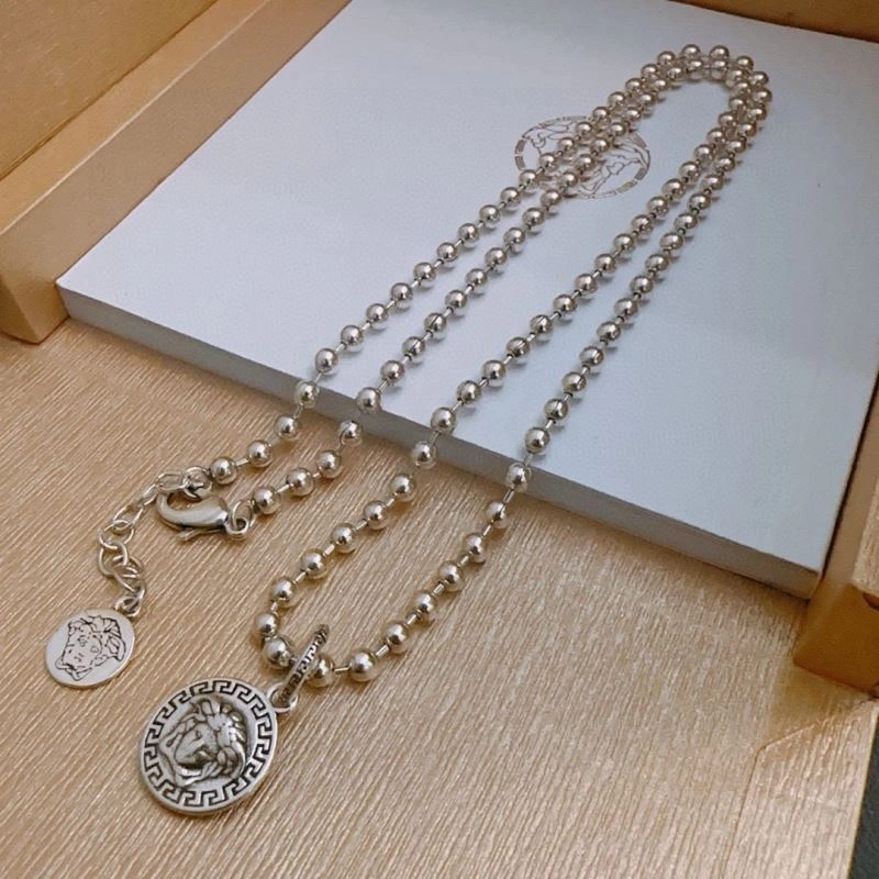 Perfect replica Versace Necklaces