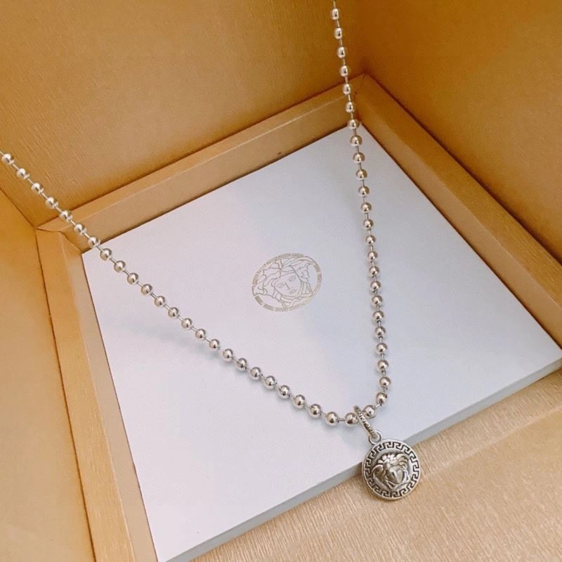 Perfect replica Versace Necklaces