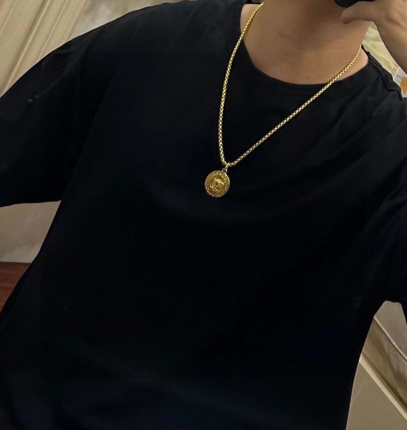 Exact replica Versace Necklaces
