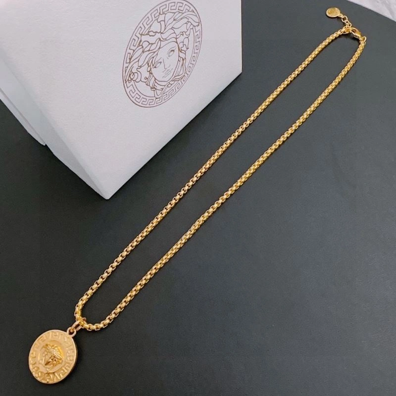 Exact replica Versace Necklaces
