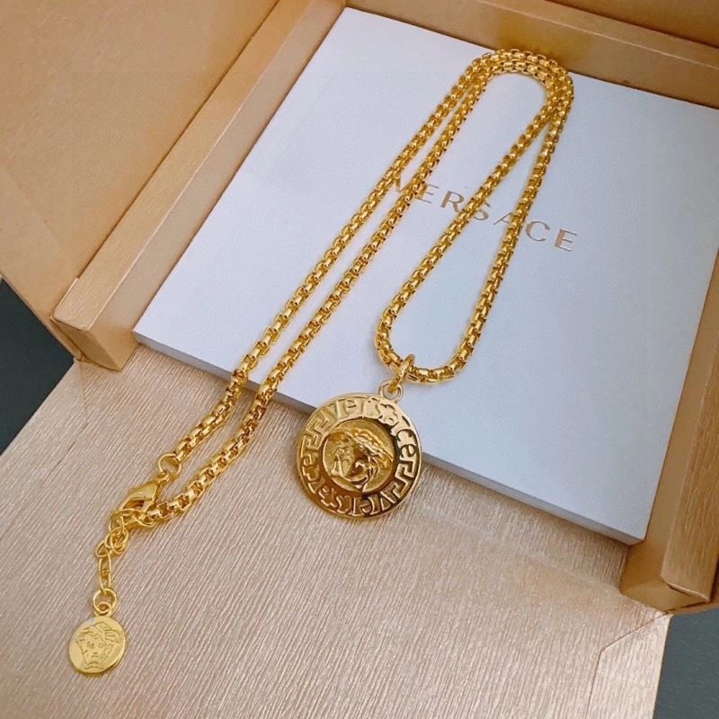 Exact replica Versace Necklaces