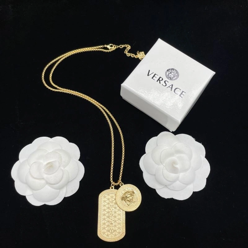Accurate model Versace Necklaces