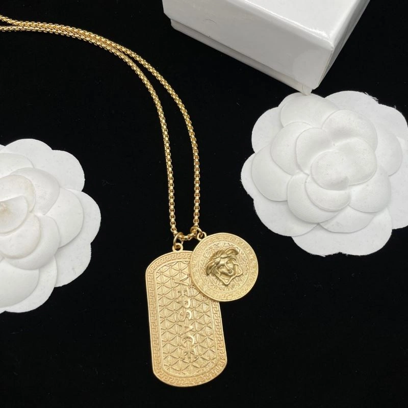 Accurate model Versace Necklaces