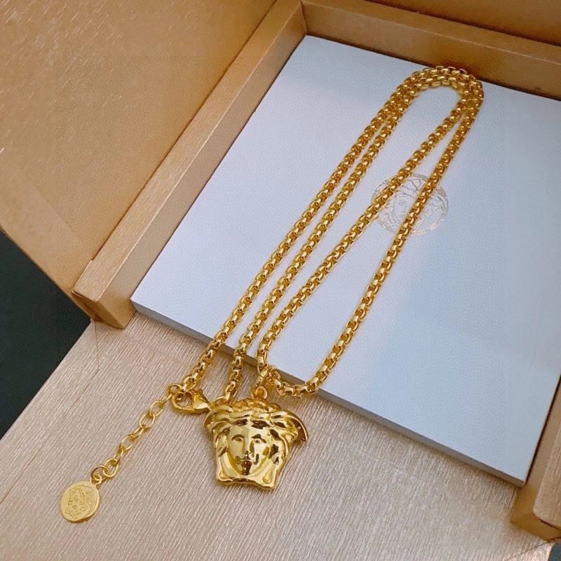 Bargain Versace Necklaces