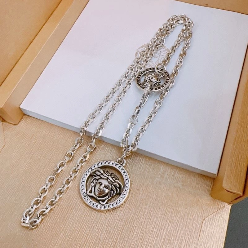 Top match Versace Necklaces