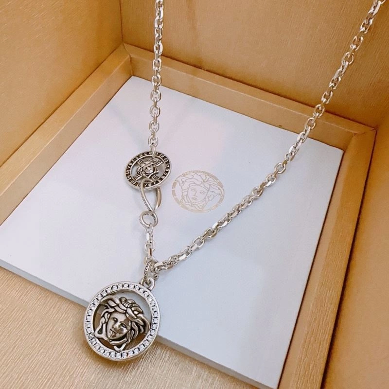 Top match Versace Necklaces
