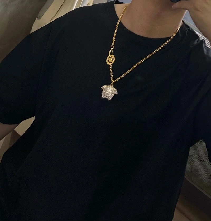 High fidelity Versace Necklaces