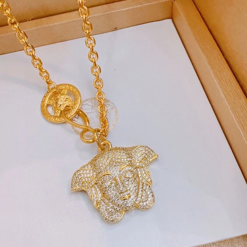 High fidelity Versace Necklaces