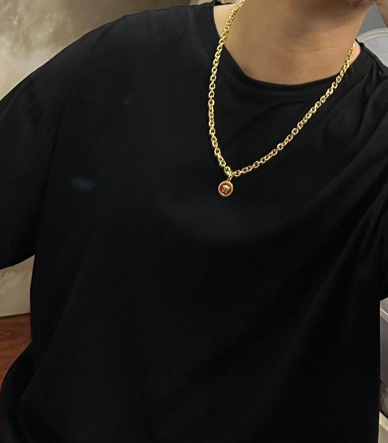 Precise copy Versace Necklaces